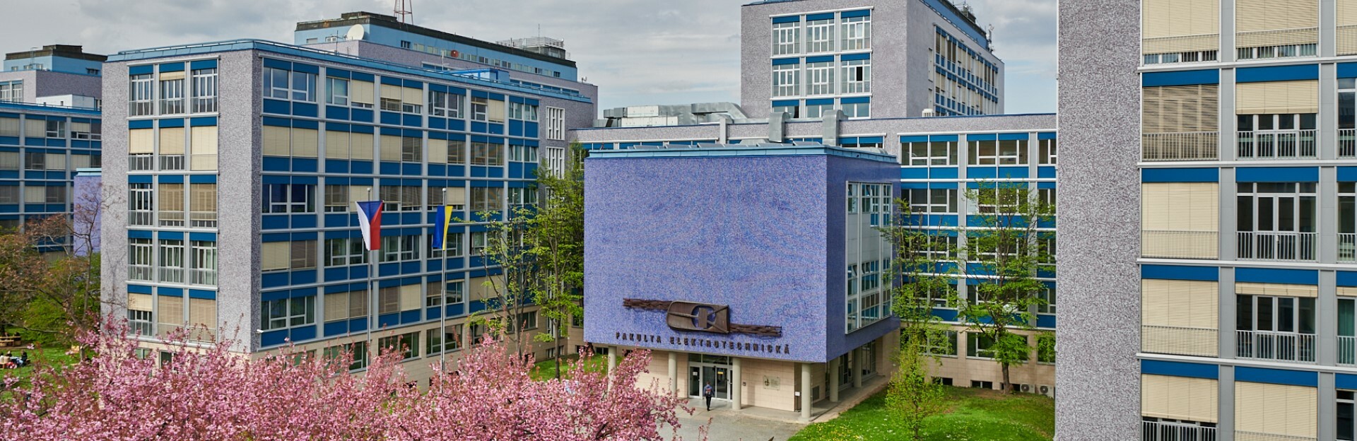 Faculty of Electrical Engineering - Czech Technical University in ...