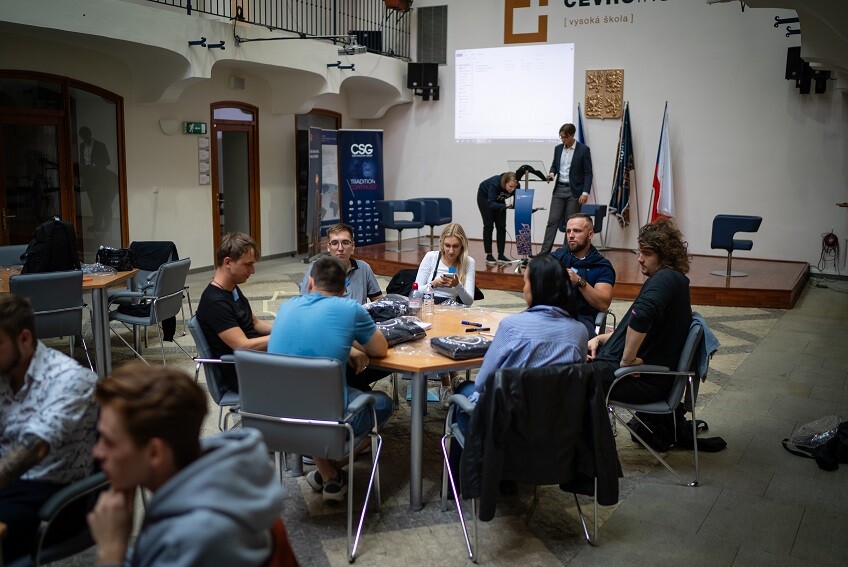 CEVRO University - Czech Universities