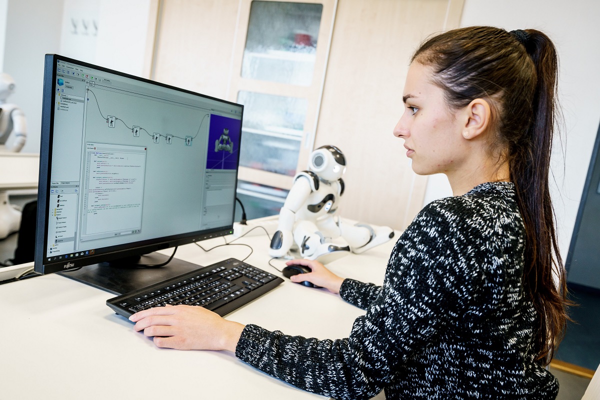 Škola budoucnosti. ČVUT otevírá nové specializace v oblasti IT - Tipy a ...